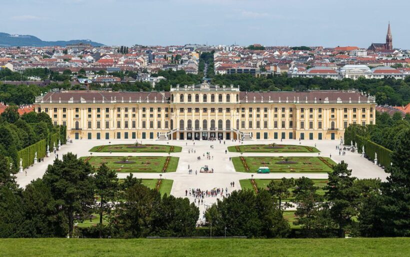 Vienna: Schönbrunn Gardens Tour with Optional Palace Tour - A Closer Look at the Schönbrunn Experience