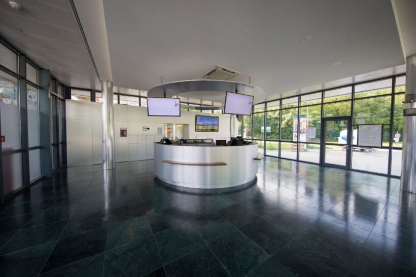 Vienna: Skip-the-Line Entrance Ticket to the Danube Tower - Practical Tips for Visiting