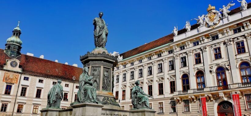 Vienna St. Stephen's Cathedral and city walk - Key Points