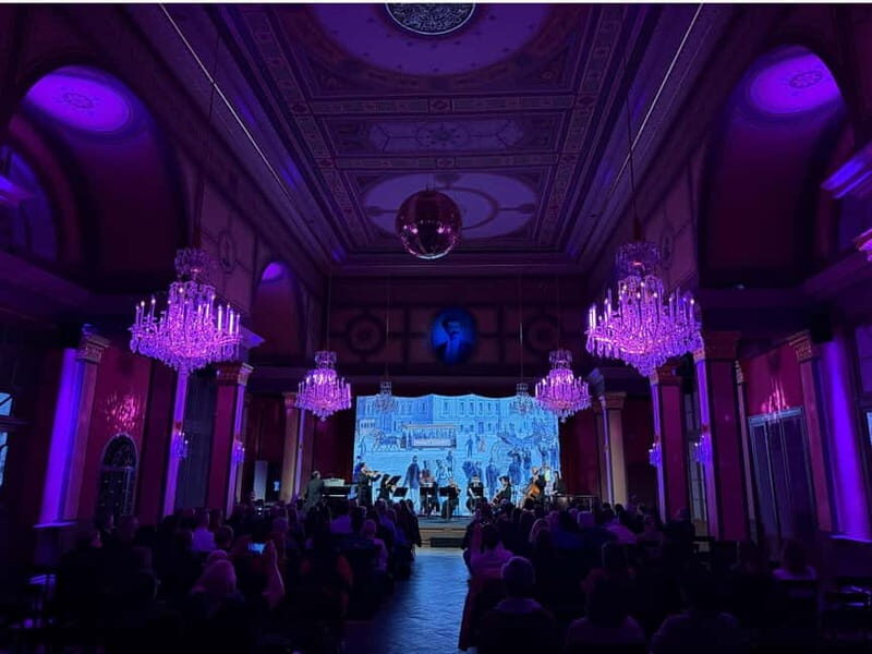 Vienna: Strauss Classical Concert with Soprano & Light Show - Key Points
