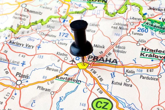 Vienna to Prague - Private Transfer With 2 Hours of Sightseeing - Accessibility and Family-Friendly Options