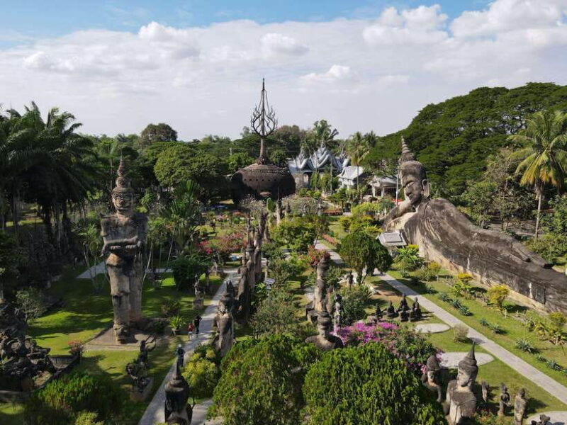 Vientiane City Highlights Tour with Buddha Park & Lunch - Key Points