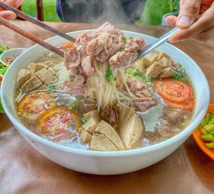 Vientiane classic Food tour ( Included Food ) - FAQ