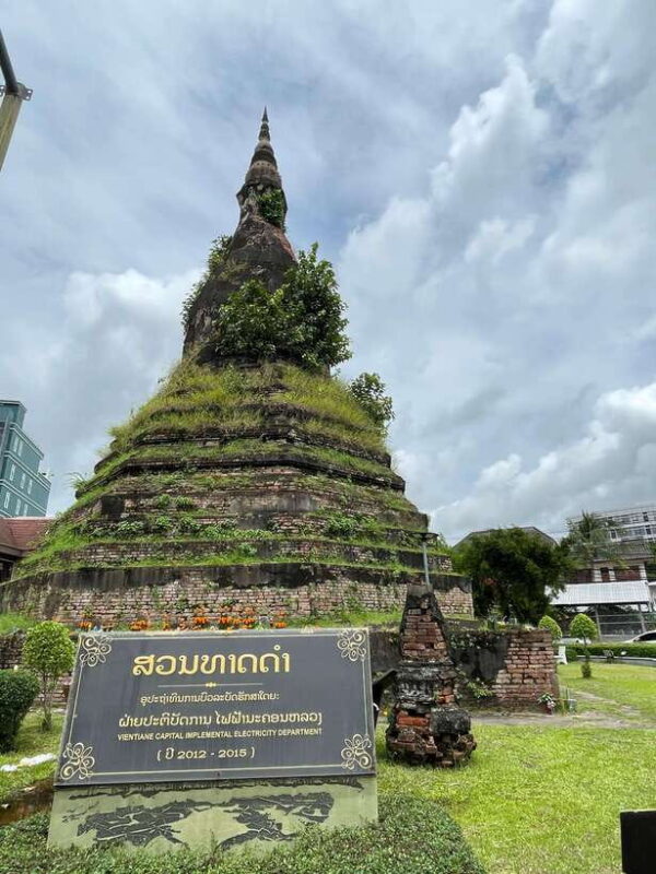 Vientiane: Half-Day City Tour with Patuxai and Buddha Park - Key Points