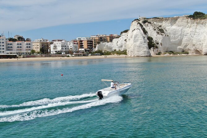Vieste Boat rental without nautical license - In The Sum Up