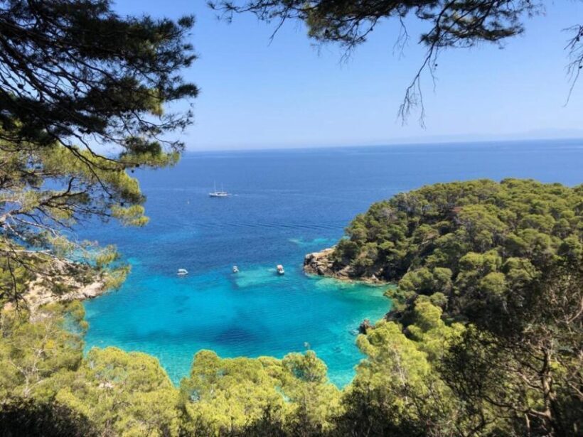 Vieste - Tremiti Islands: private tour by dinghy - Visiting the Islands