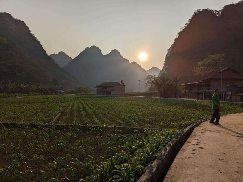 Vietnam: 7-Day North Vietnam Tour with Accommodation - Key Points