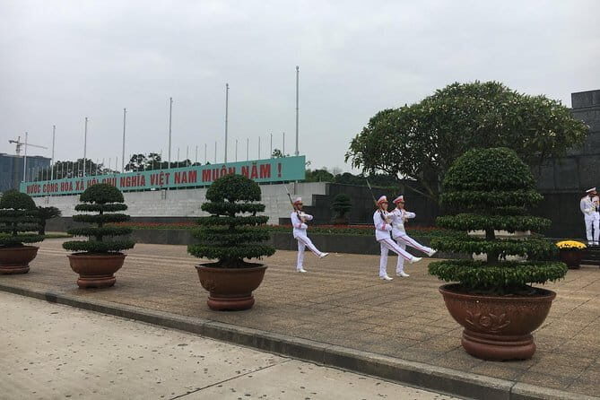 Vietnam Essentials 10 Days Tour - Cruising through Nature: Halong Bay and Bai Tu Long Bay