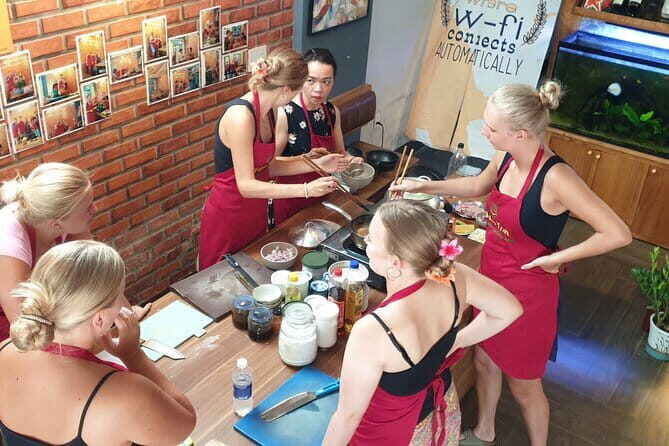 Vietnamese Cooking Class with Local Family in Hue - The Itinerary: What to Expect