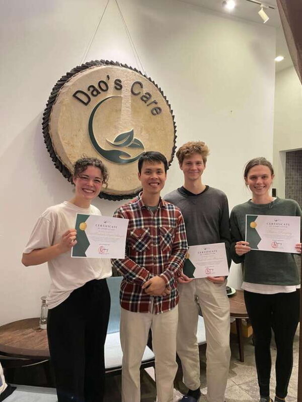 Vietnamese deep tissue neck and shoulder massage class - Vietnamese Deep Tissue Neck and Shoulder Massage Class: A Practical Guide for Travelers