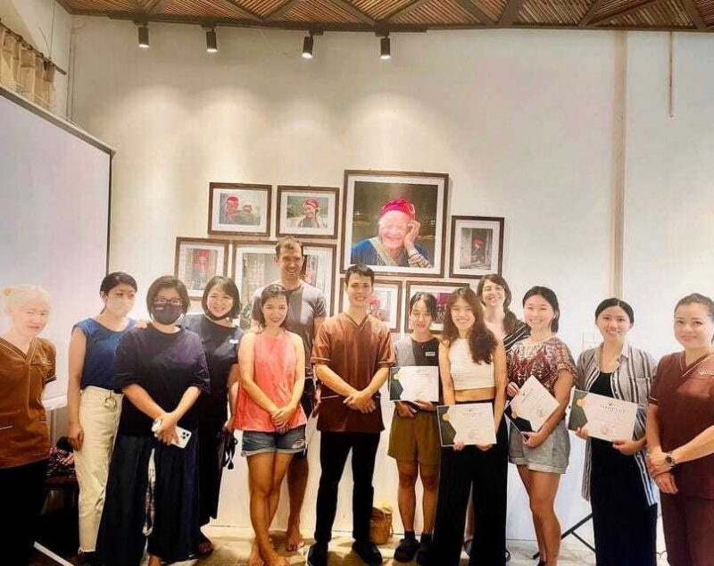 Vietnamese deep tissue neck and shoulder massage class - Why This Class Is a Great Fit for You