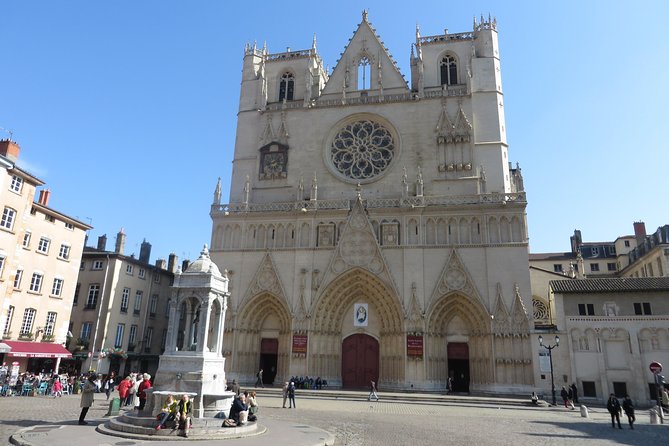 Vieux Lyon Cultural & Historical Walking Guided Tour (English) - Historical and Modern Landmarks