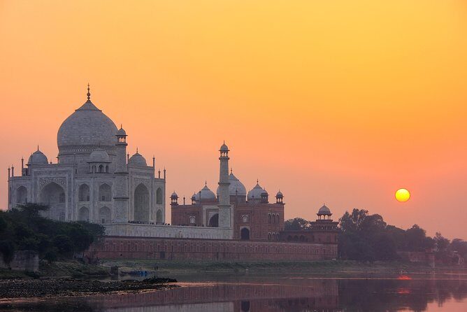 View one of Seven Wonders at Sunrise (Guided Day Trip to Agra) - Who Will Love This Tour?
