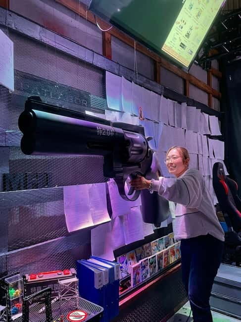 ViewingFactory tour of giant robot Ingram - Key Points