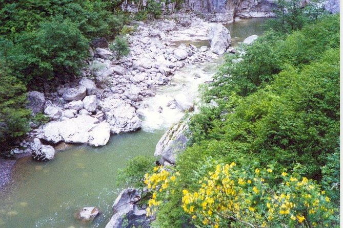 Vikos Gorge daily hike - Introducing the Vikos Gorge Daily Hike: A Trail for Authentic Adventurers