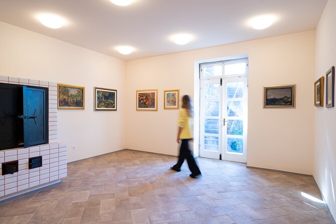 Villa Banac - Gallery Entrance - FAQ