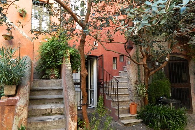 Villa Farnesina in Trastevere PRIVATE Walking Tour - Exploring Trastevere’s Hidden Charms