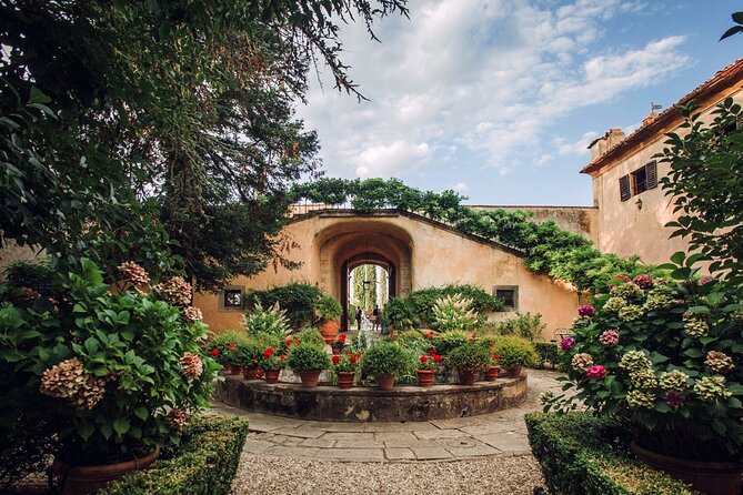 Villa Medicea Di Lilliano Tour with Wine Tasting - Introduction
