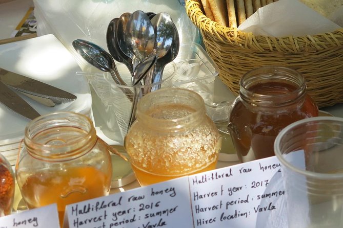 Village Venture: Troodos Mountains Food & Wine Small Group Day Tour - Culinary Delights: Traditional Meze Lunch