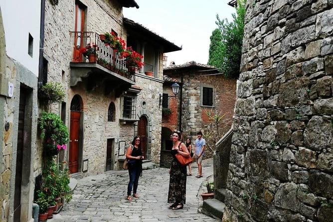 Villages of Chianti with lunch and tasting in Open Top Van - Exploring the Villages of Chianti: An Authentic Taste of Tuscany