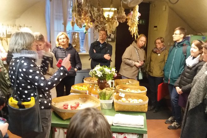 Vilnius: Small group Walking Tour with a Local Guide - FAQ