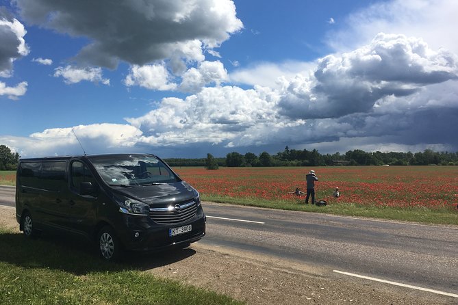 Vilnius to Riga - Sightseeing transfer - Key Points