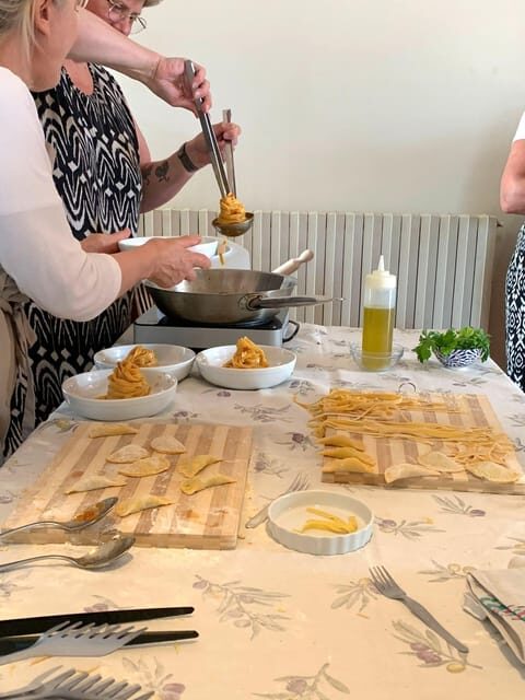 Vinci: Cooking Class of Local Food in a Tuscan Farm - Who Should Book This Experience?