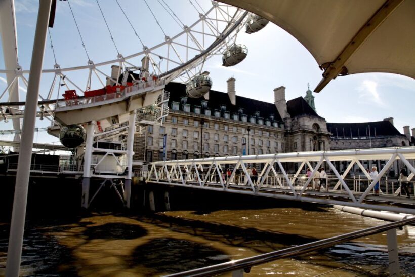 Vintage Double Decker Bus Tour & Thames River Cruise - An Introduction to the Tour Experience