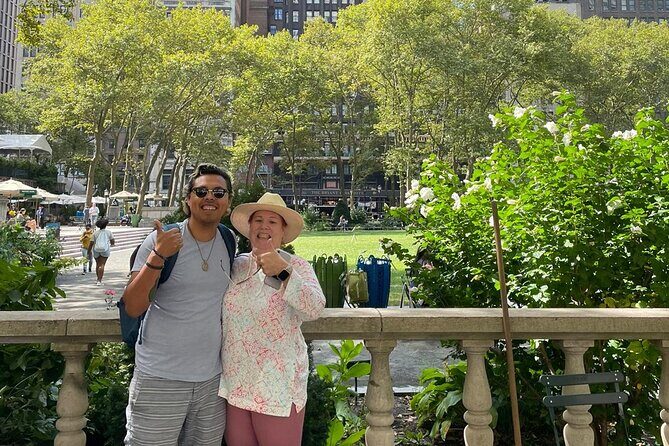 Vintage Flea Market Tour in New York City with Local Expert Guide - Who Will Love This Tour?