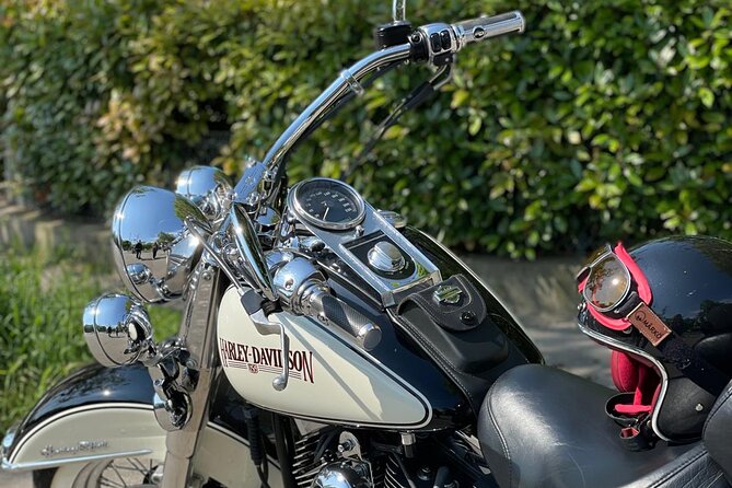 Vintage Motorcycle Rental in Paris - The Sum Up