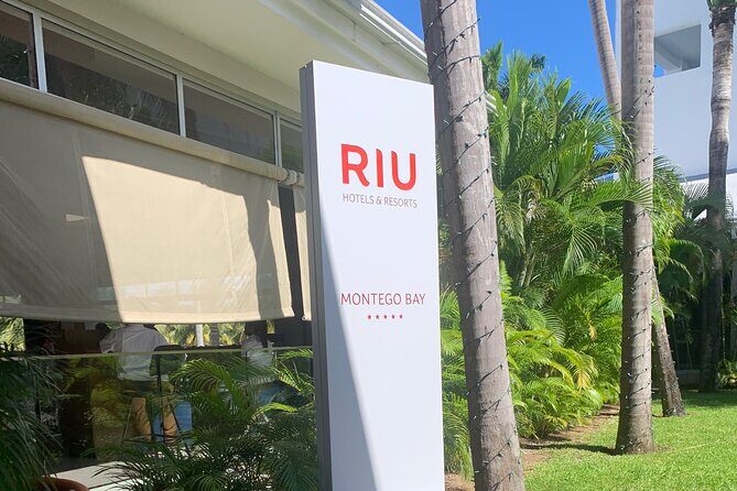 VIP Airport Transfer in Montego Bay - Key Points