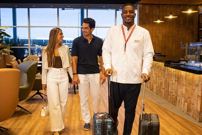 VIP Arrival VIP Lounge & Fast Track  SDQ Airport - A Detailed Look at the Experience