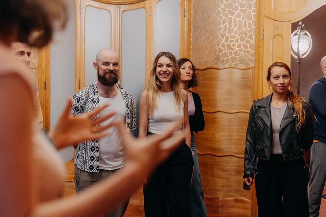 VIP Barcelona Tour: Casa Batllo First Entry Pre-Opening - Meeting and Pickup Information