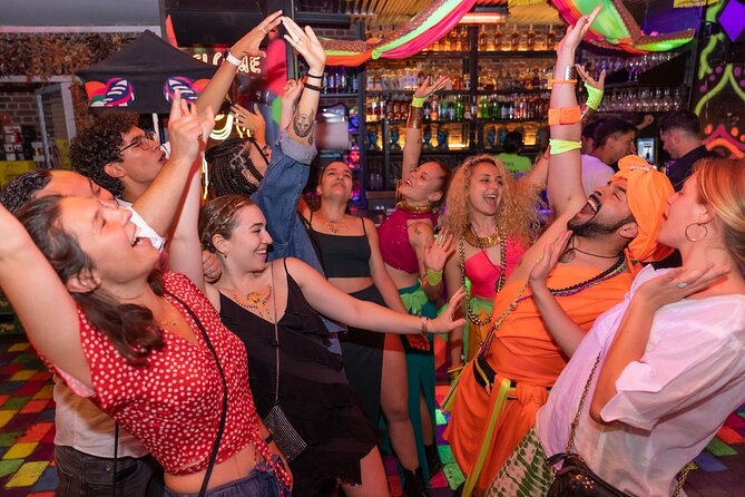 VIP Entrance Ticket to Our Secret Alley in Madrid - Included Features and Dining Experience