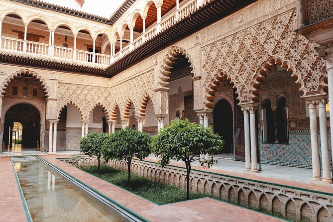 VIP Guided Seville Alcazar Pre-Opening, Cathedral & Old Town - Who Will Love This Tour?