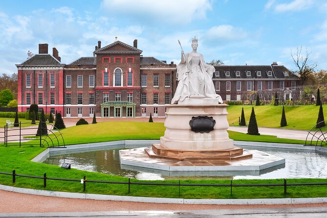 VIP Kensington Palace Tour & Royal Tea Crown Experience - Discovering the State Apartments and Royal Rooms