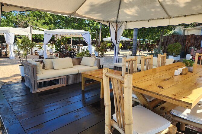 VIP Oceanfront Cabana at Bamboo Beach Club in Ocho Rios - Authenticity and Reviews from Travelers