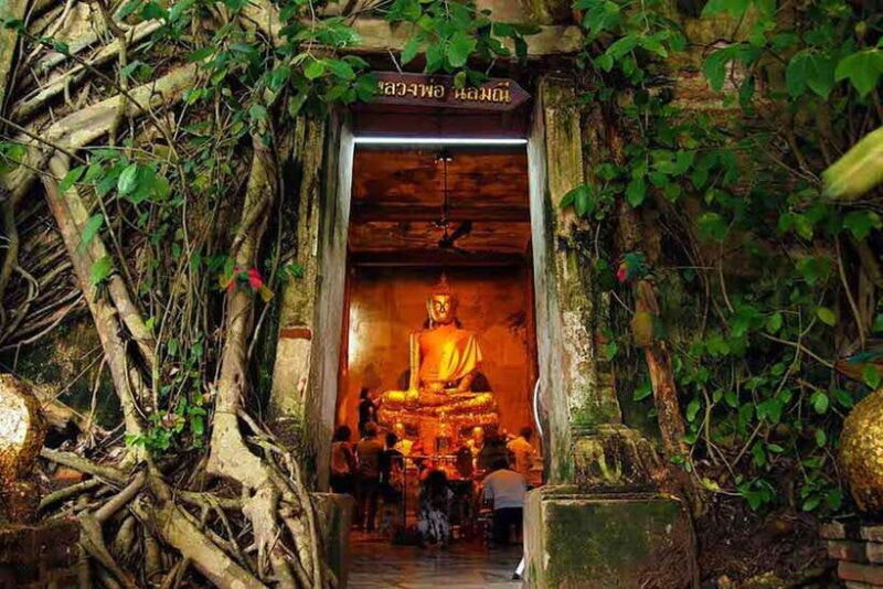 VIP Private Group Tour to the Iconic Thailand's Markets - Balance of Value and Experience