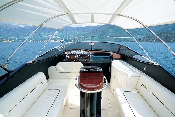 VIP Private Luxury Boat Tour - Riva Aquariva Yacht Venice - Onboard Amenities: Indulge in Comfort