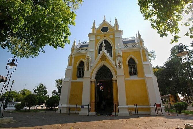 VIP Private Tour to Ayutthaya Heritage & Thai Costume Experience - Exploring the Itinerary in Detail