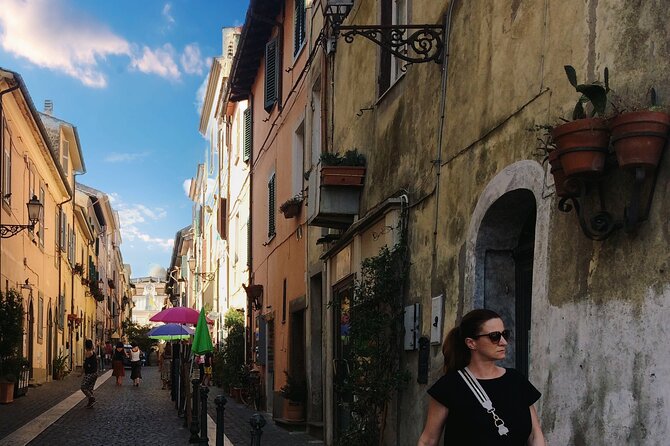 VIP Tour of the Roman Castles - Who Should Consider This Tour?