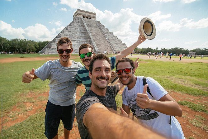VIP tour to Chichén Itza, Hubiku & Ik Kil. Lunch and transportation included - FAQs