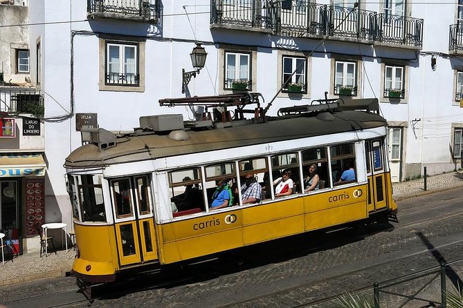 VIP Walking Tour - Lisbon With Your Private Guide - in German - Meeting and Pickup Information