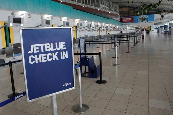 VIP***Private KINGSTON Airport Transfers to***OCHO RIOS**HOTELS** - A Detailed Look at the Kingston to Ocho Rios Transfer Experience