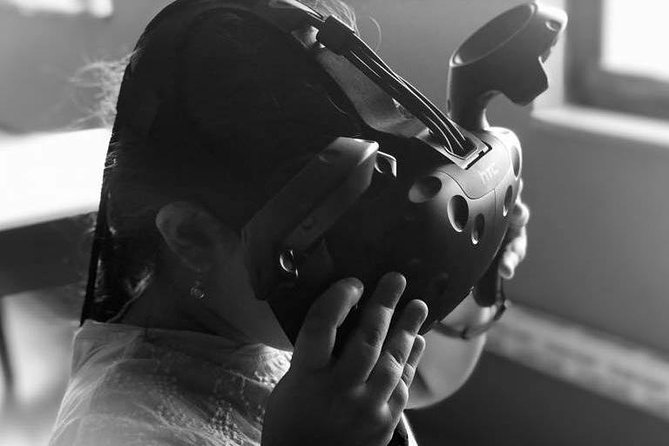 Virtual Reality Games and Experiences - Perfect place to drink and have fun! - Key Points