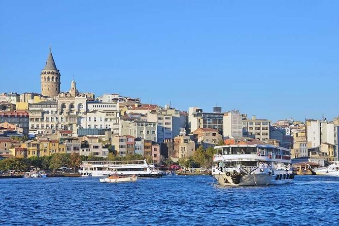 Visit 2 Continents on a Bosphorus Cruise Full-Day Istanbul Tour with Lunch - Transportation, Group Size, and Value