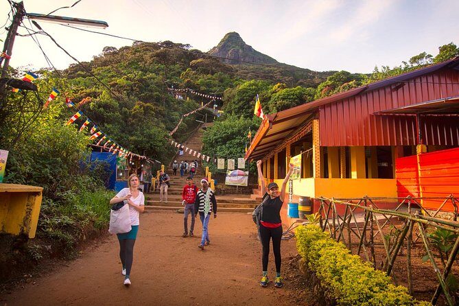 Visit Adam's Peak from Colombo - Practical Tips for Your Trip
