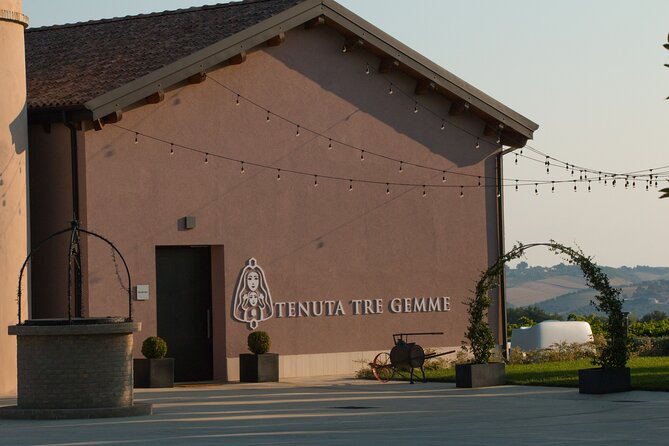 Visit and wine tasting 30 minutes from Pescara - A Genuine Wine Experience Near Pescara: Visiting Tenuta Tre Gemme