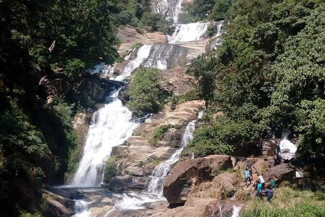 Visit Around Ella with diyaluma falls - The Sum Up