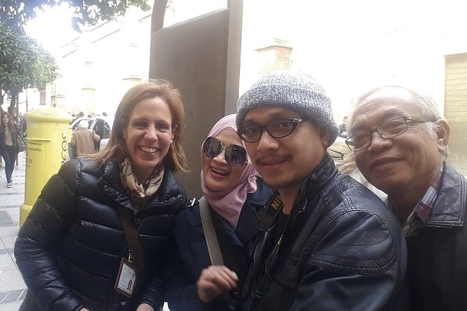 Visit Cathedral Mosque With Official Guide. Small Groups - Meeting and End Points